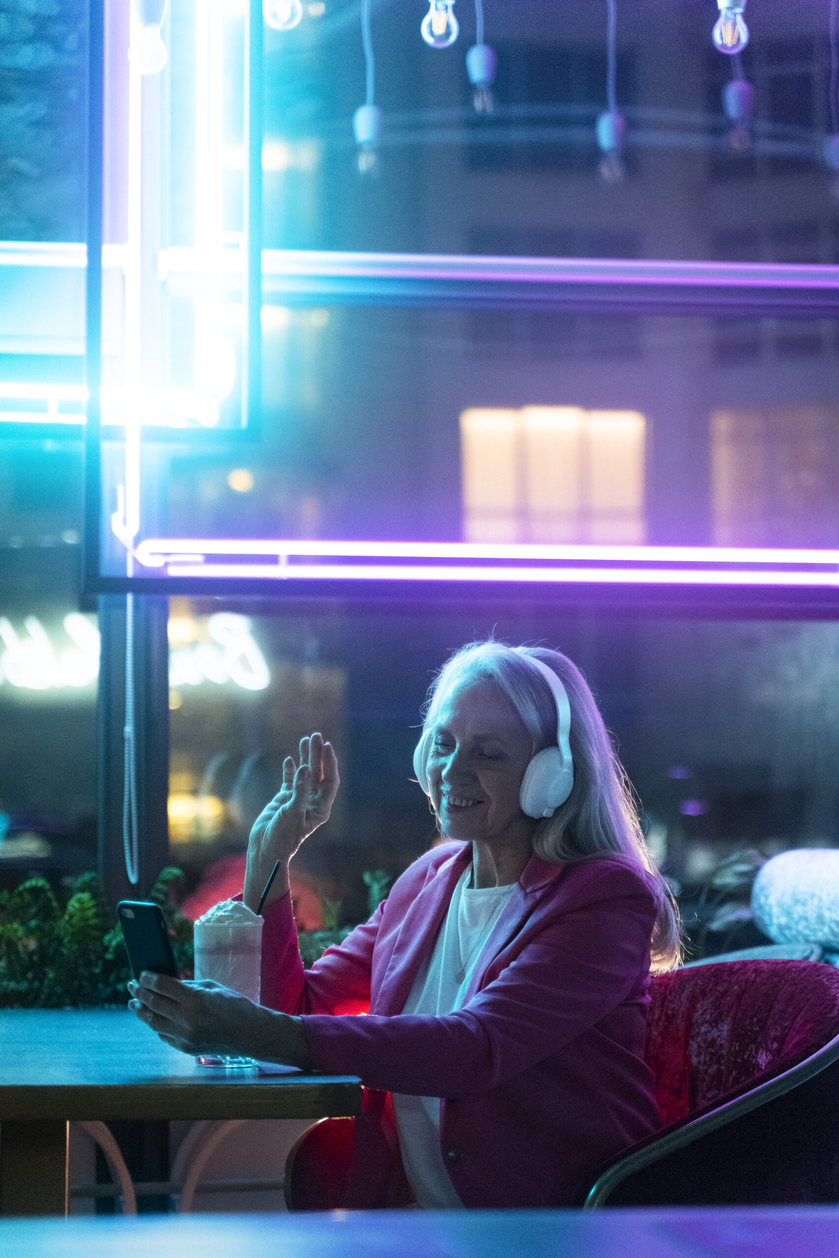 How AI Revolutionizes Music Composition - ai image generator